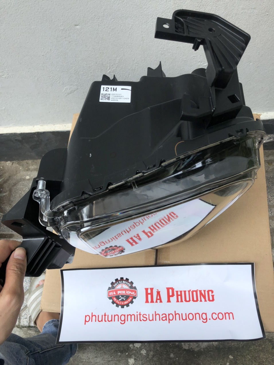 đèn pha oto mitsubishi xpander 2018 -2020 : 8301D119 -8301D121 - Phụ ...