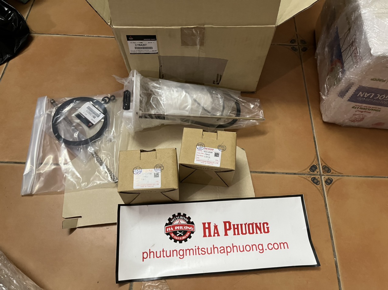 Lọc xăng lọc nhiên liệu xe mitsubishi pajero sport và mitsubhishi ...