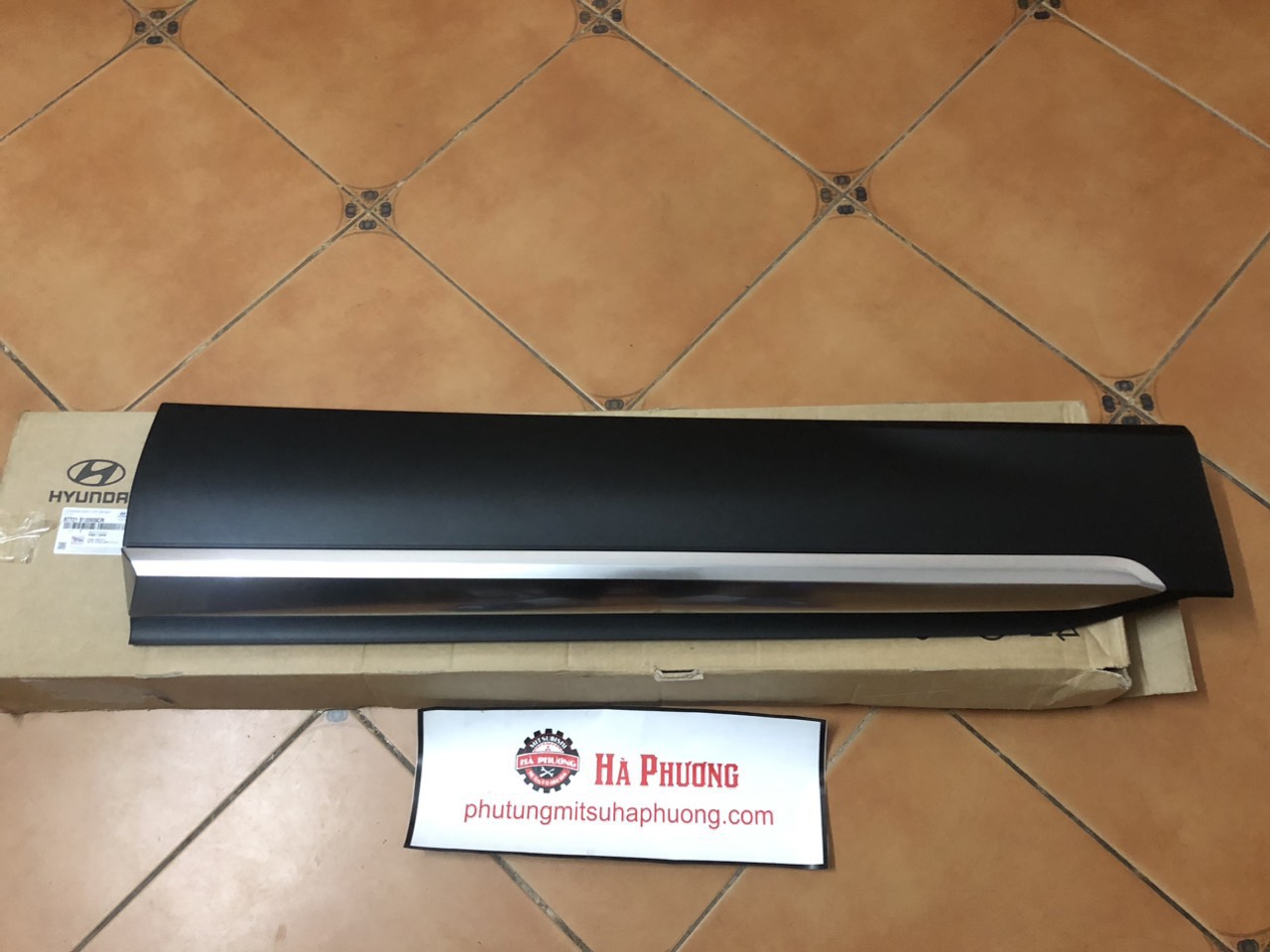 ốp cánh cửa trước lái huyndai santafe hàng xịn chính hãng, giá tốt ...