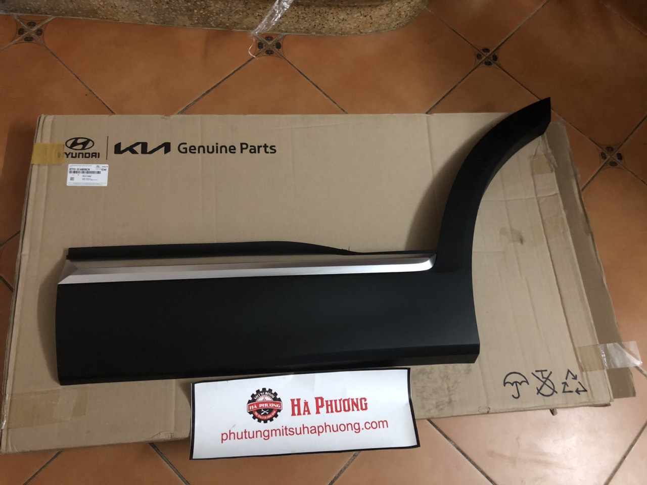 ốp cánh cửa sau lái huyndai santafe hàng xịn chính hãng, giá tốt ...