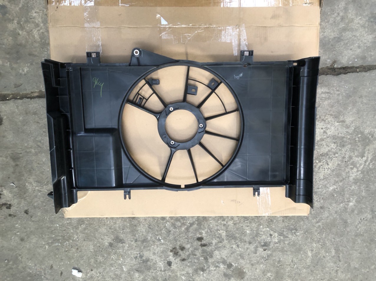 lồng quạt làm mát xe mitsubishi xpander 2019 - 2022 hàng xịn chính hãng ...