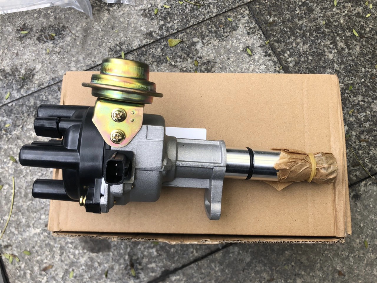 bộ chia điện, đen cô xe mitsubishi jolie chế hòa khí 2000-2001-2002 ...