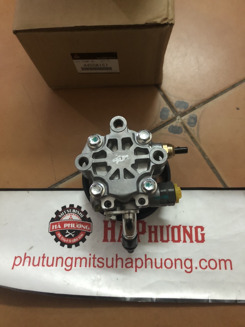 Bơm trợ lực lái xe mitsubishi pajero v93 xe ngân hàng, xe chở tiền hàng ...